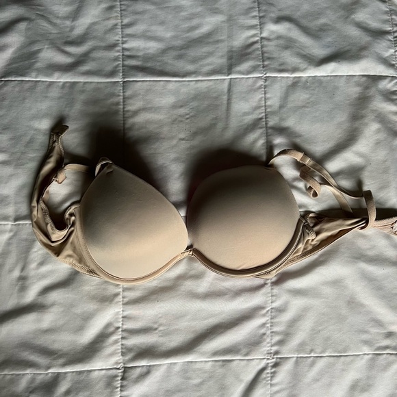 Intimates & Sleepwear | Elegant Cream Bra Rare Find | Poshmark
